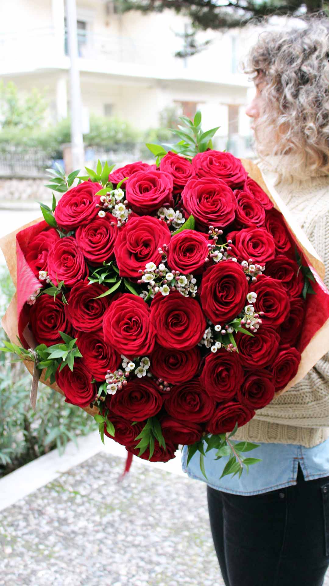 Flower Shop Floraison | Red Naomi roses